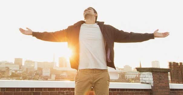 5 maneras de proyectar seguridad y confianza en sí mismo